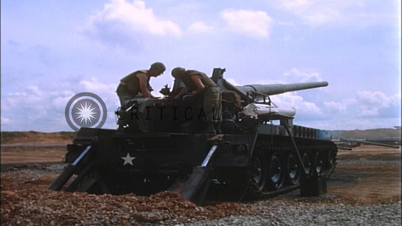 Soldiers load and fire from an M107 Self Propelled 175mm howitzer in Bien Hoa, Vi...HD Stock ...