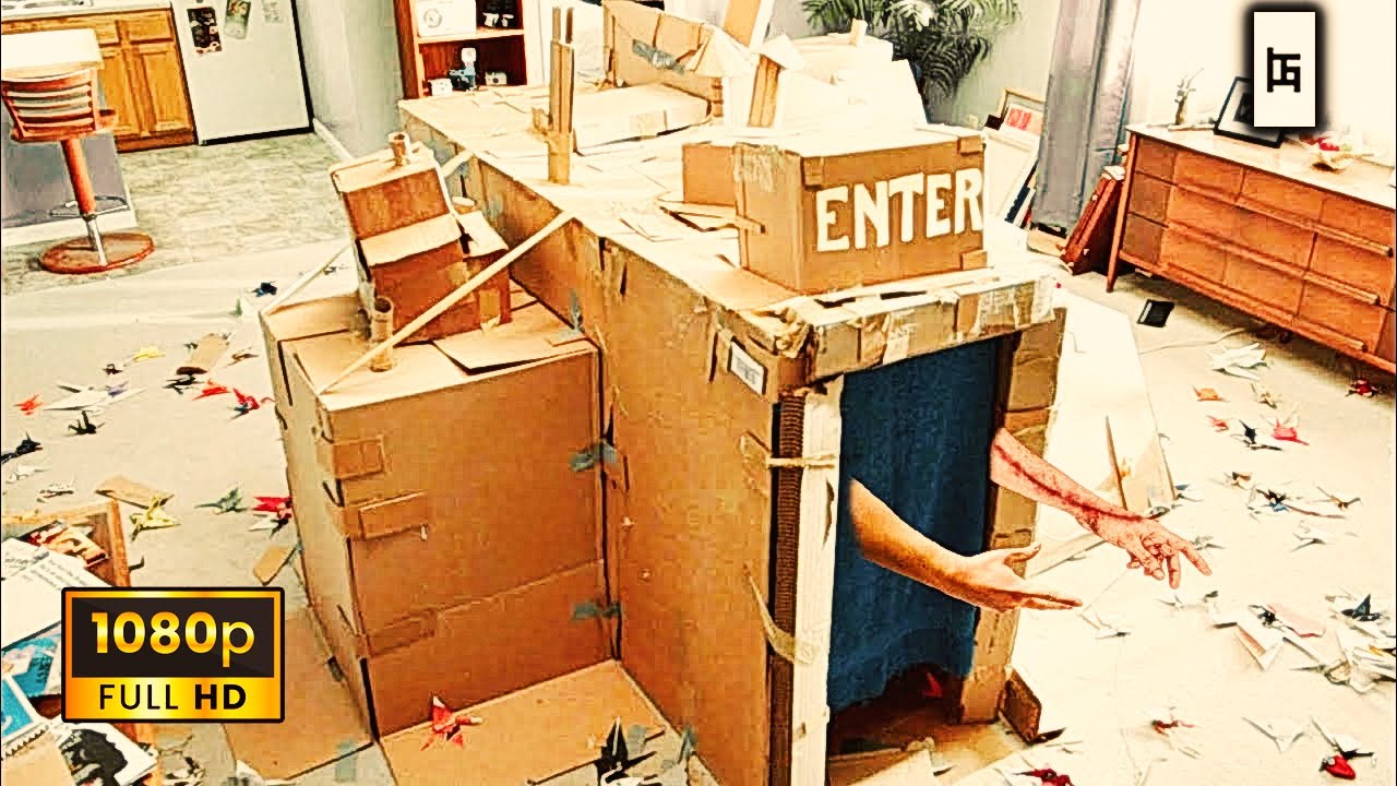 SEORANG PRIA MEMBANGUN LABIRIN KARDUS DAN TERJEBAK DI DALAMNYA TANPA ...