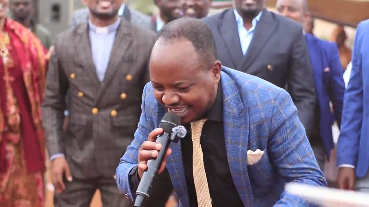 AMMALE GANA//FAR. DAWIT BORU//LIVE PERFORMANCE//MARSABIT//VOICE OF ...