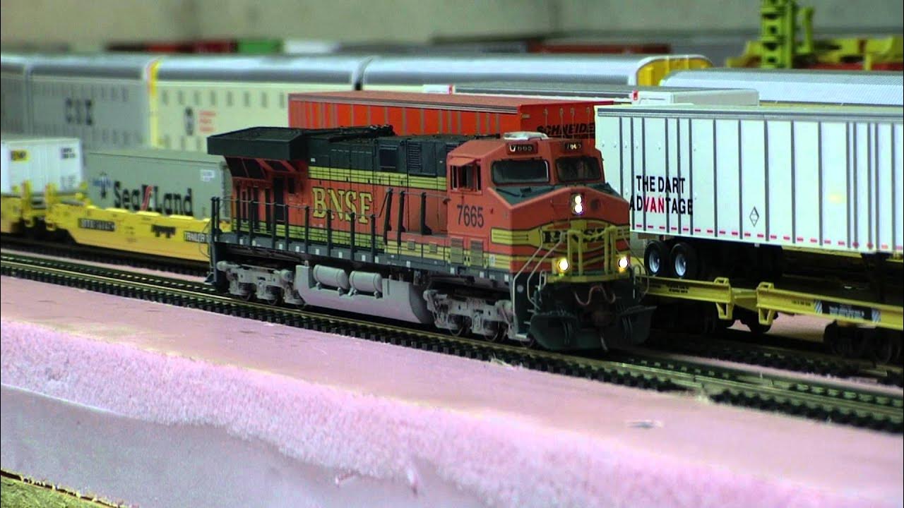 Custom Weathered Tower 55 Gevo BNSF 7665 with Tsunami Sound - YouTube