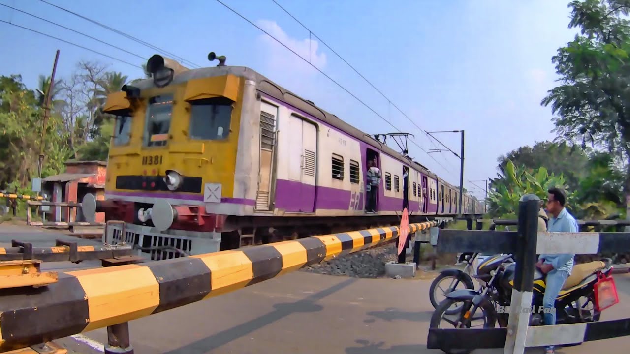 Back to Back UP & DOWN Local Train Crossing Rail Gate || Howrah-Katwa ...