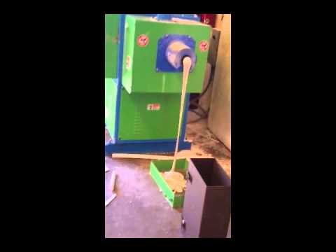 Avangard FD-15 Foam Densifier at CFOAM Recycling - YouTube