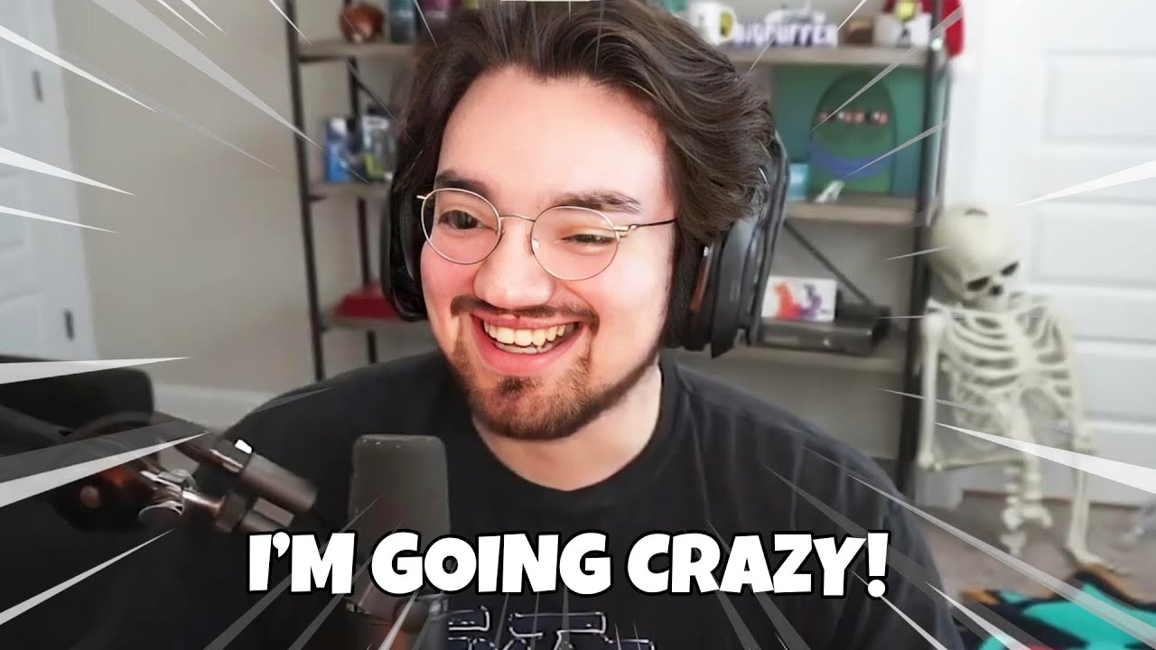 28 MINUTES OF MOMENTS YOU CAN'T MISS! (The Fish Tank #13) - YouTube