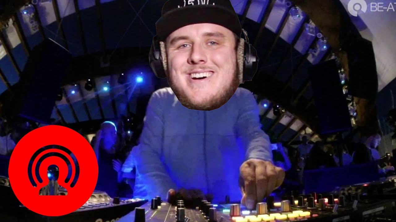 Mr. Wobbles Livestream but I'm playing a show in a subscribers house ...