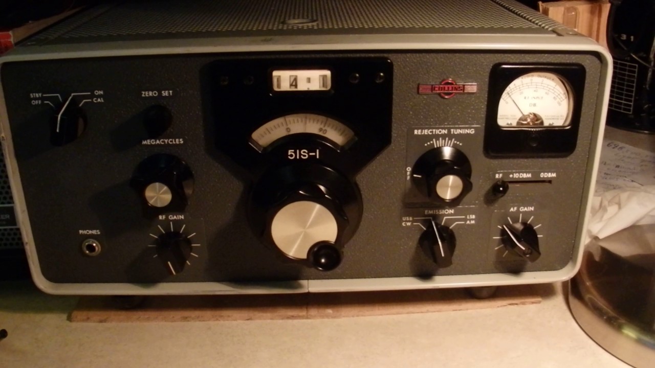 Collins 51S-1 Listening to 5U5R Niger Dxpedition - YouTube