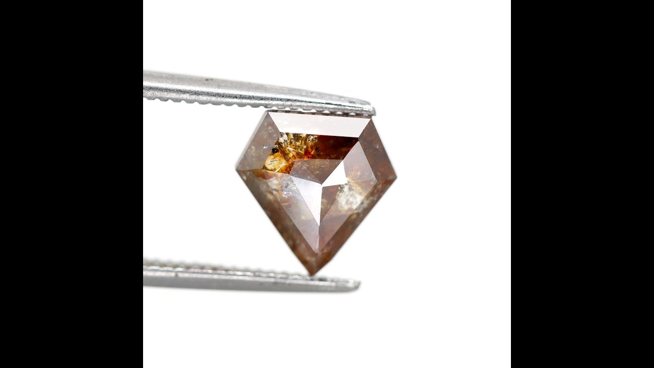 Natural Reddish Diamond shape. Loose natural red unique diamond ...