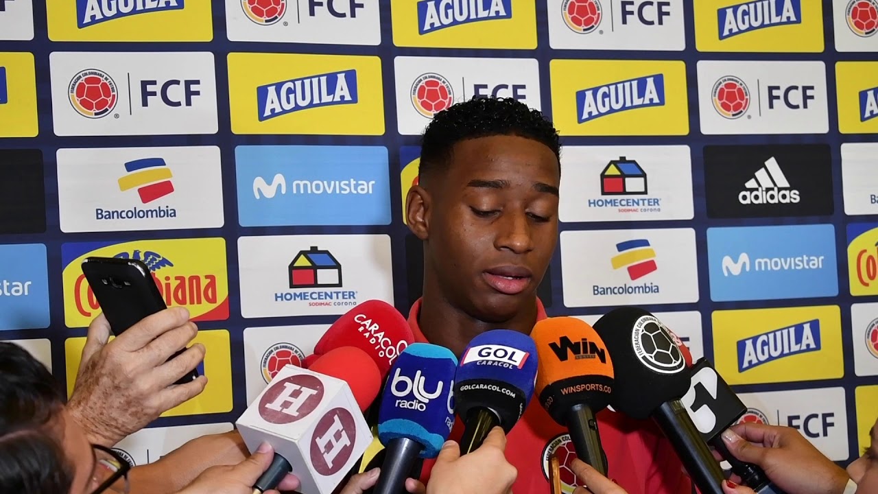 Andrés Reyes - YouTube