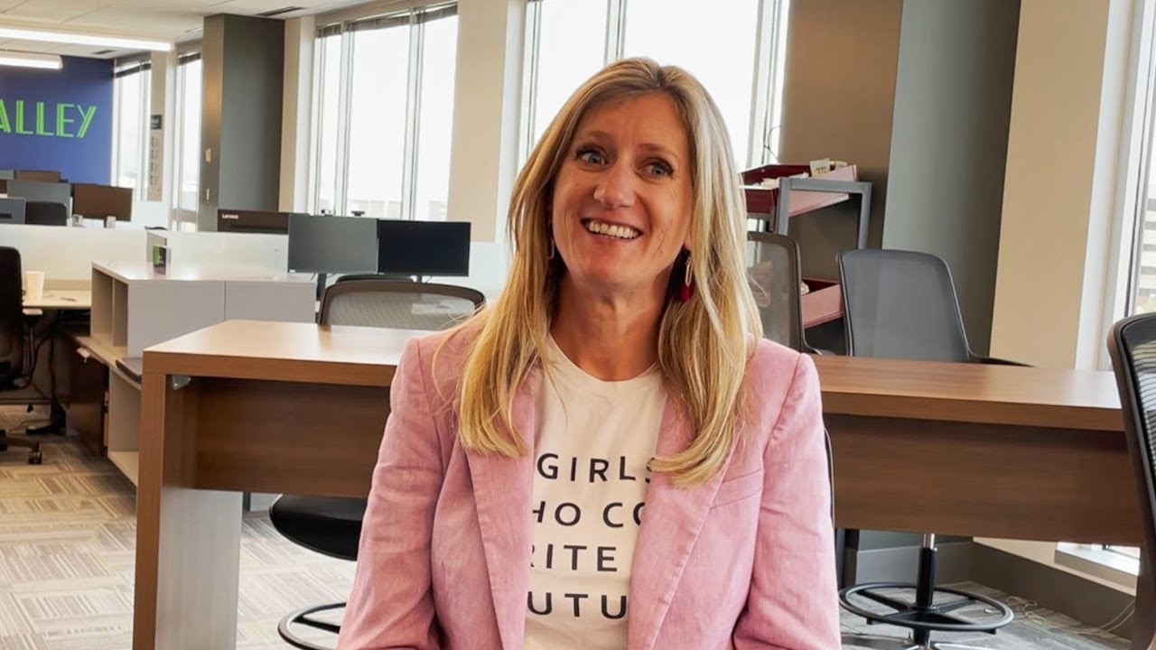 Sarah Knapp, Director Development, on Her Tech Career - YouTube