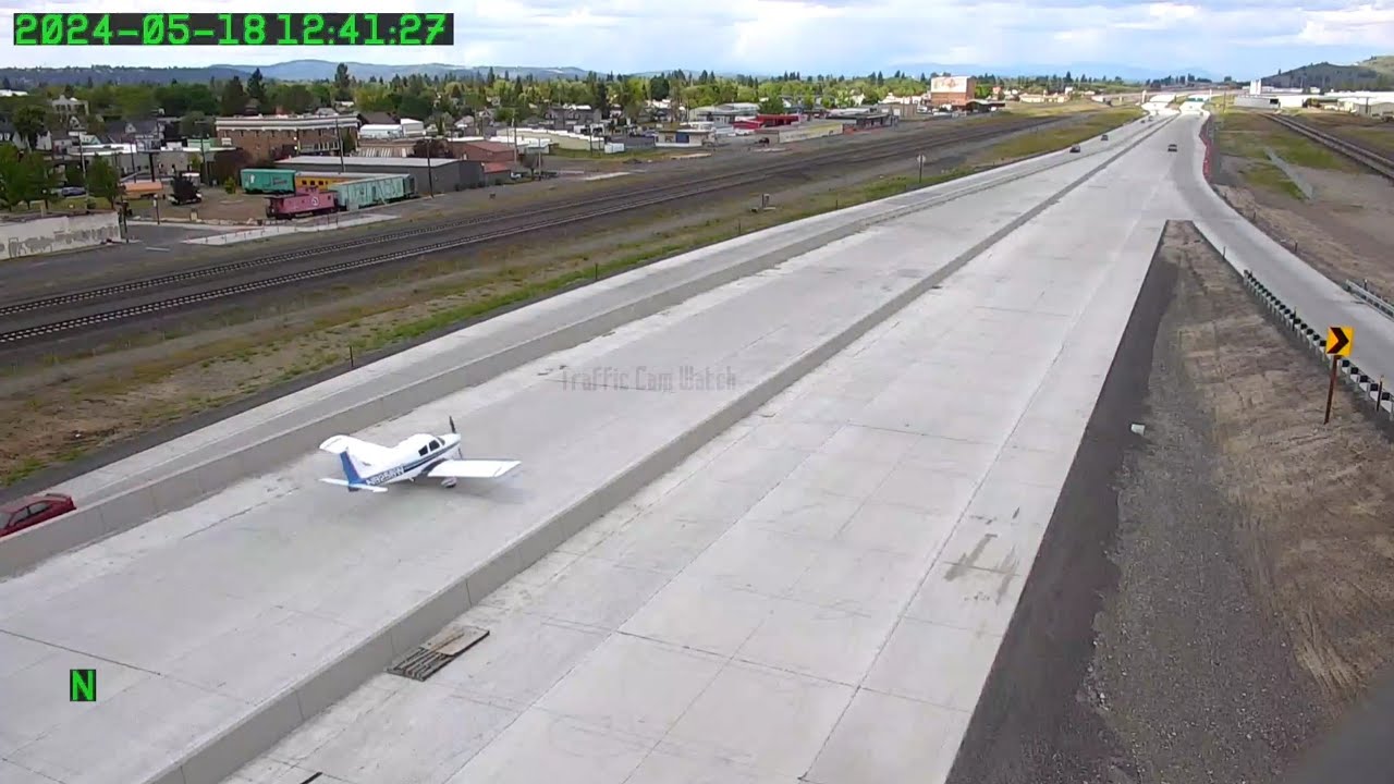 [WTF] Washington: Piper PA-28-180 Makes Emergency Landing On And Takes ...