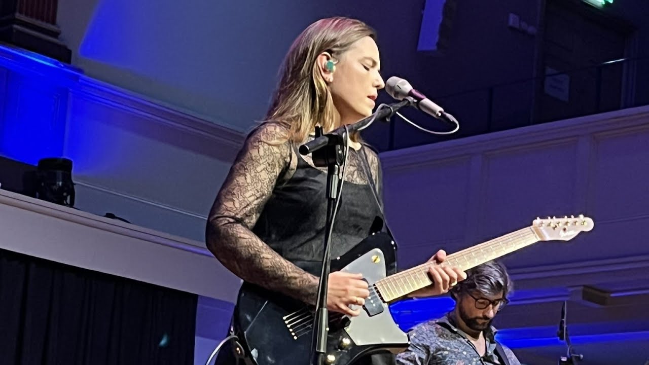 Mary Spender - One Kept Secret - Bristol 25.09.2024 - YouTube