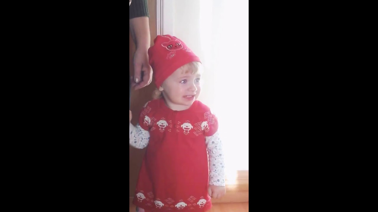 WHAT THIS IS ME WHEN I WASA BABY - YouTube