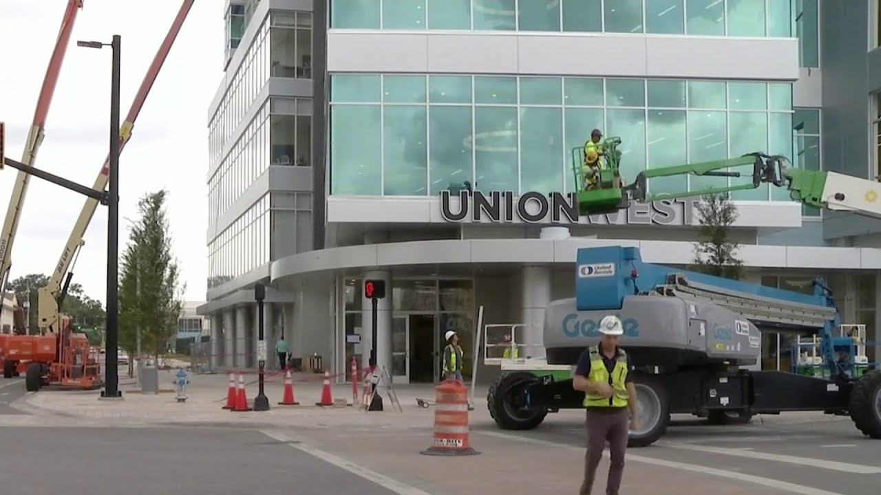 A look inside UCF's new downtown campus - YouTube
