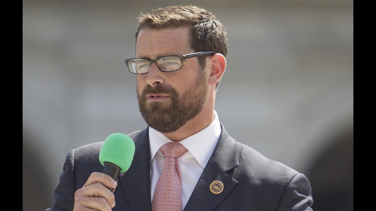 Rep. Brian Sims on Empowering the LGBT Youth - YouTube