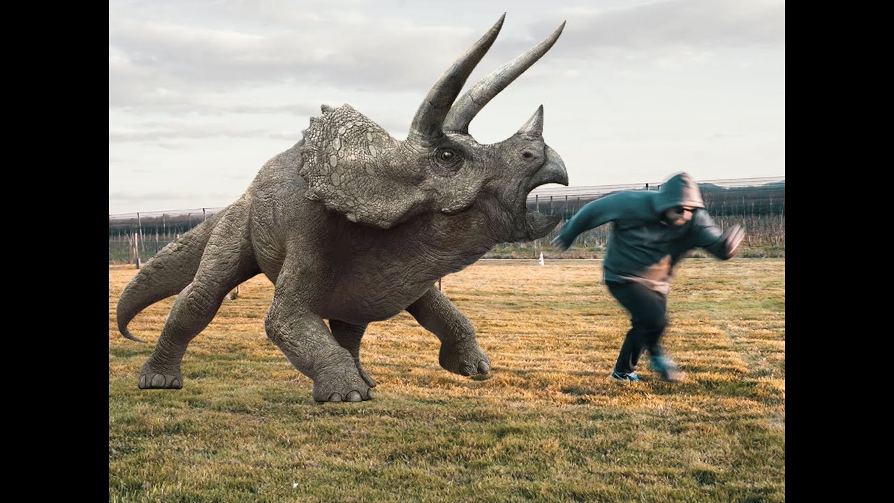 RUNNING AWAY FROM TRICERATOPS - YouTube