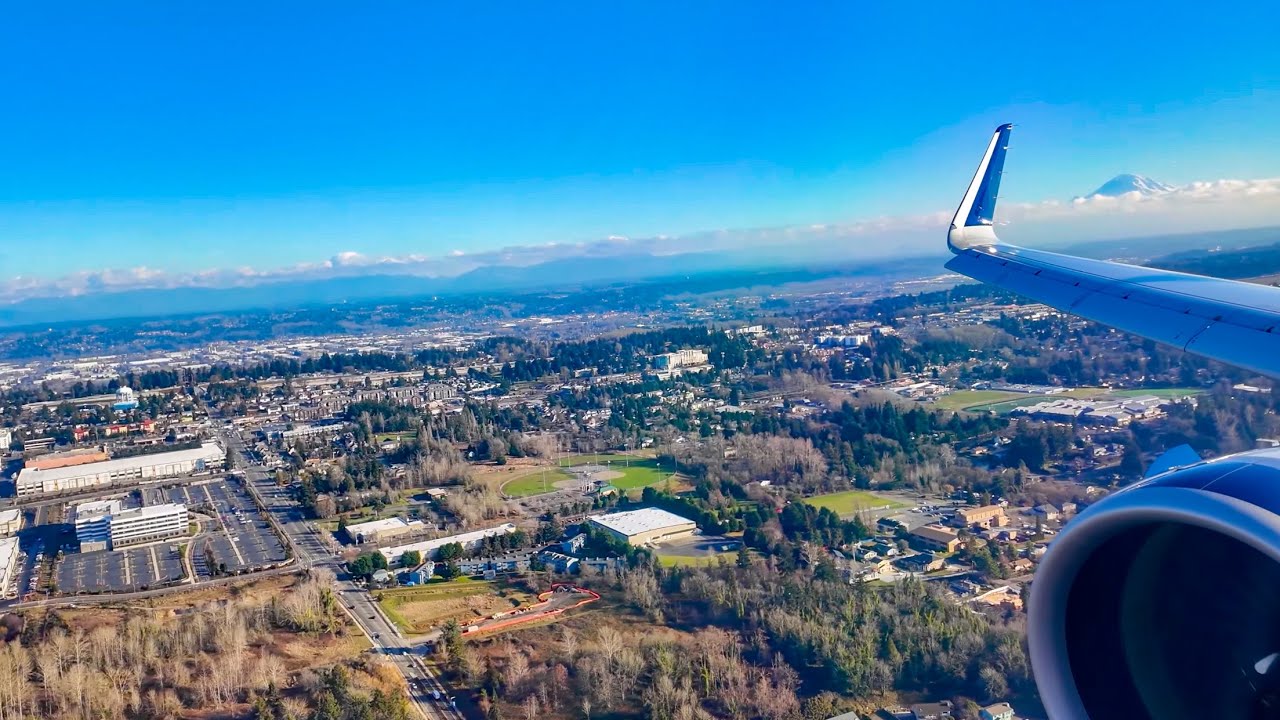 Landing in SEATTLE on a DELTA A321NEO! Engine View! MT. RAINIER Peeking ...