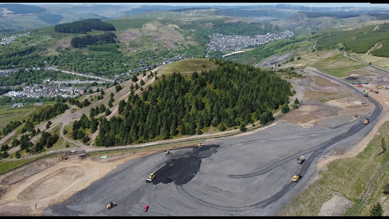 Drone footage of Tylorstown landslide reclamation 24/5/23 - YouTube