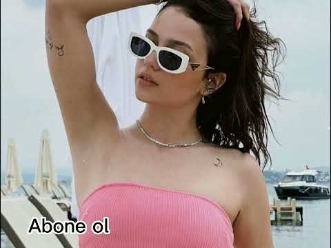 feride özdinç frikikler(göğüs-kalça) | ateşli pozlar 🔥🔥🔥 çok güzel!!!