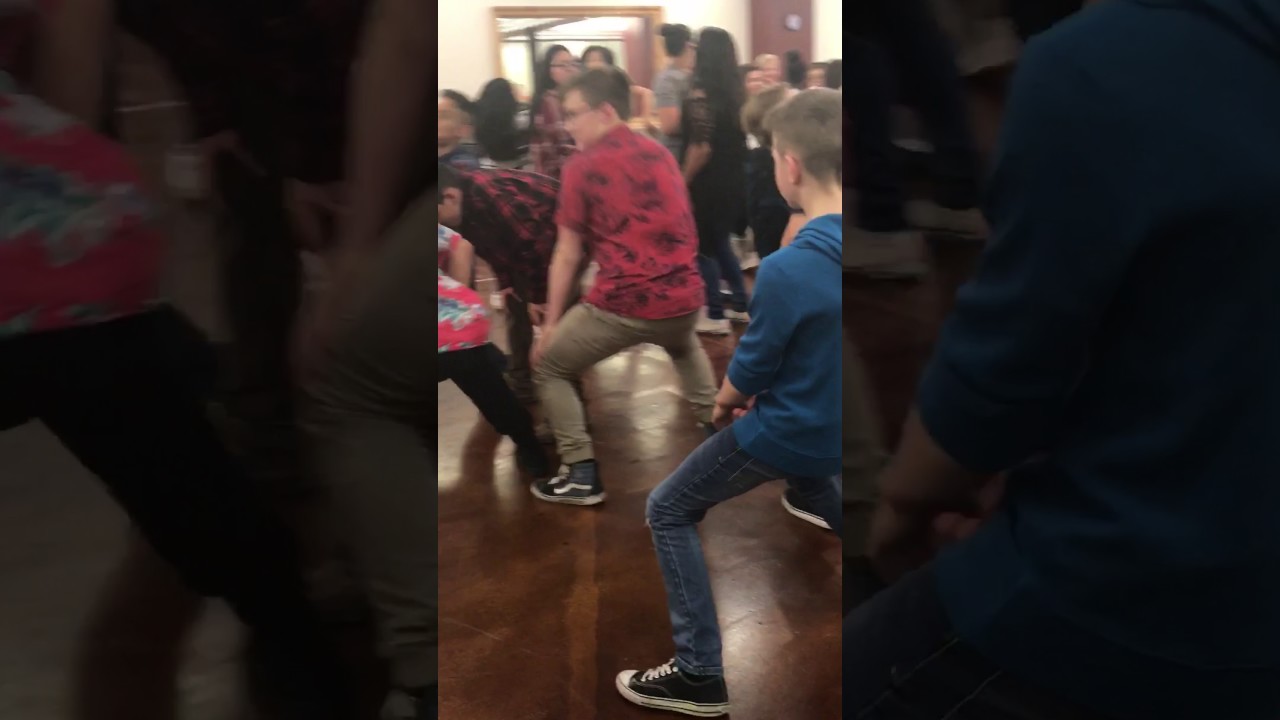 Kids twerking at our school - YouTube