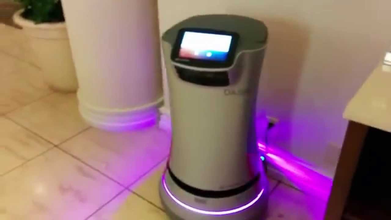 Hotel Robot Ready to deliver to your room - Missing Savioke Relay's ...