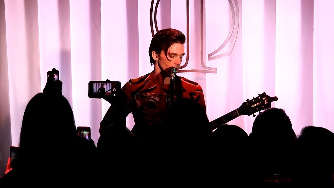 DRAKE BELL - I Found a Way (LIVE) - YouTube