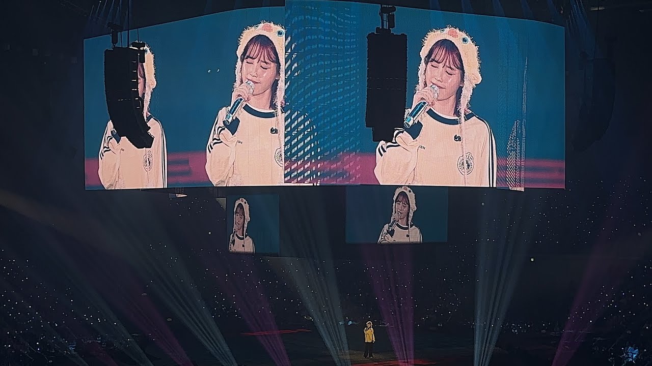 240310 IU H.E.R. WORLD TOUR CONCERT IU - 이런엔딩 - YouTube