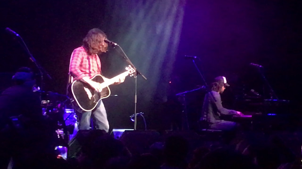 Dave Grohl "My Hero" @ The Fillmore (Acoustic 4 A Cure) - San Francisco ...