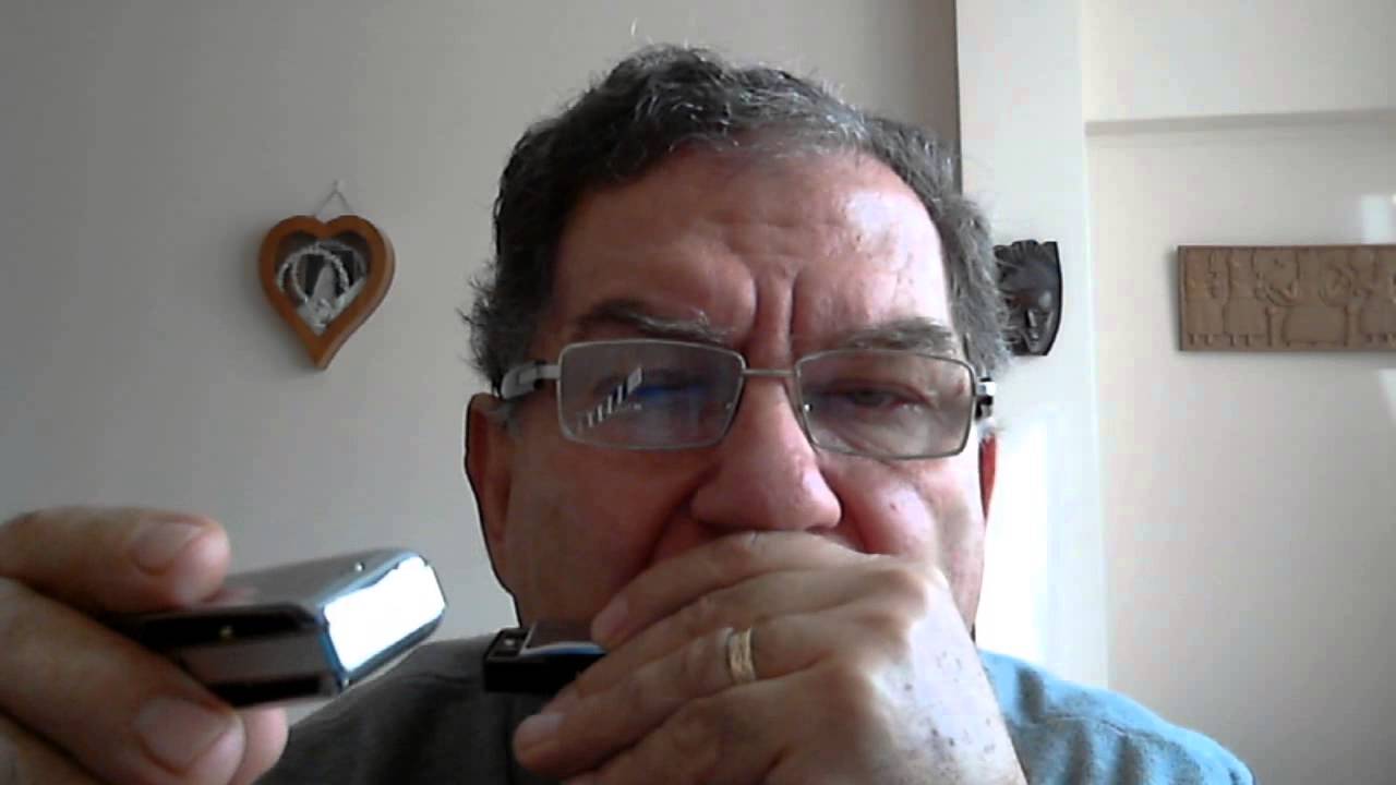 Το γελαστο παιδι - Φυσαρμονικα - YouTube
