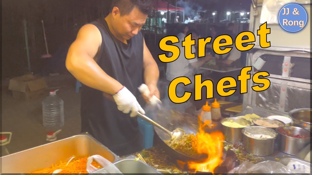 The amazing culinary skills of Chinese street chefs—completing a dish ...