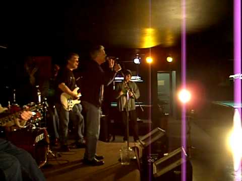 Abe Zimmerman sings Knock On Wood at Windows Off The Cumberland - YouTube