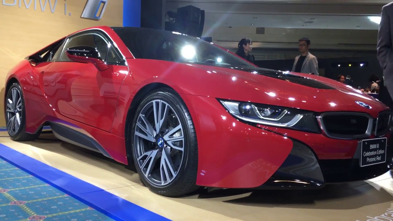 BMW i8 Celebration Edition Protonic Red - YouTube