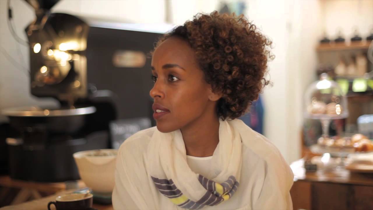 Ethiopische (koffie)cultuur met Temar Biratu - YouTube