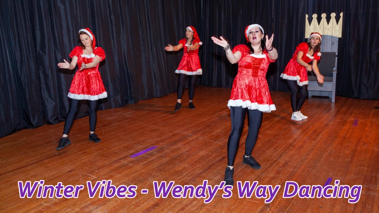 Optreden Wendy's Way Dancing tijdens Winter Christmas Vibes. - YouTube