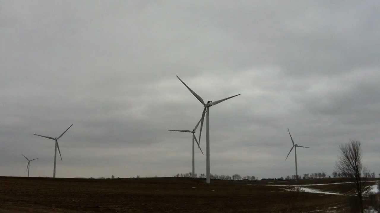 Wind farm between Randolph & Cambria WI - YouTube