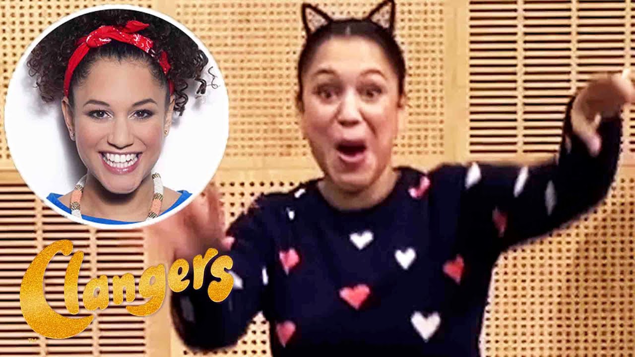 Cbeebies' Cat Sandion Dances Like A Ghost! | Music Therapy | Nordoff ...
