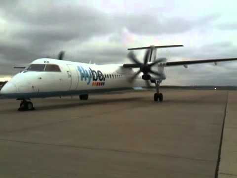 Dash 8 engine runs - YouTube