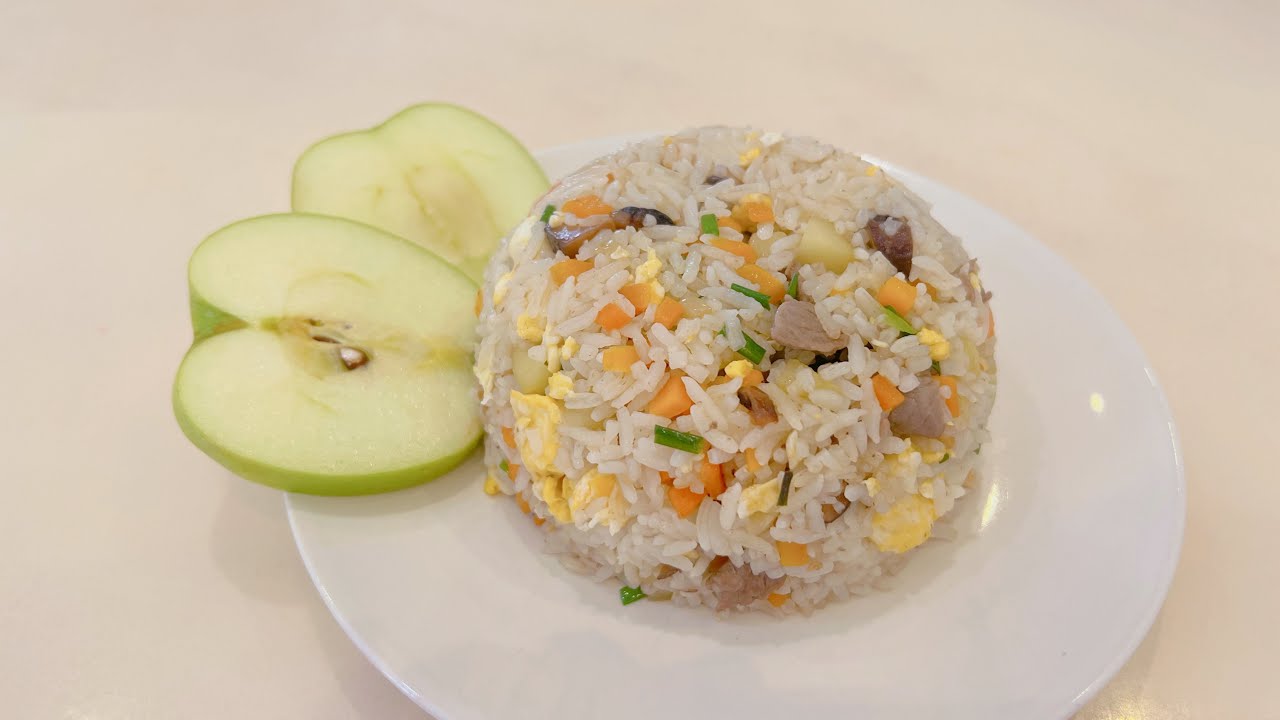 How to Cook Apple Fried Rice | Fried Rice Recipe | Eakly SOK ...