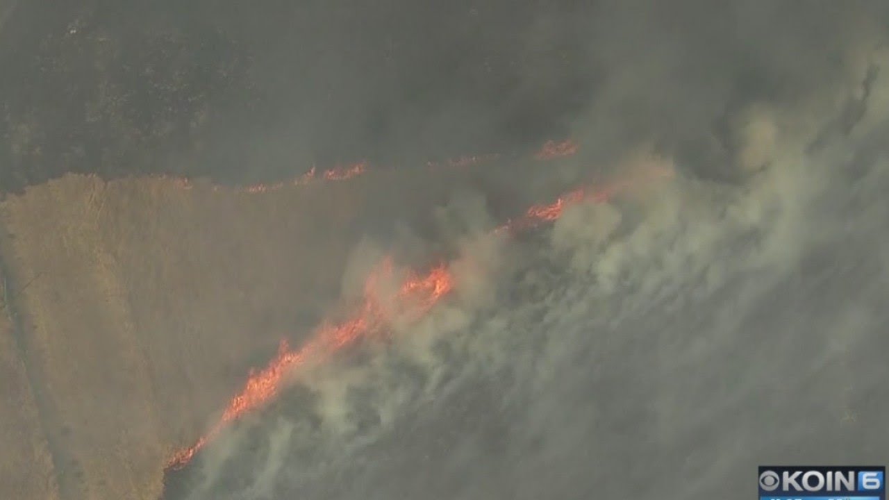 Level 3 evacuations expand as Substation fire grows - YouTube