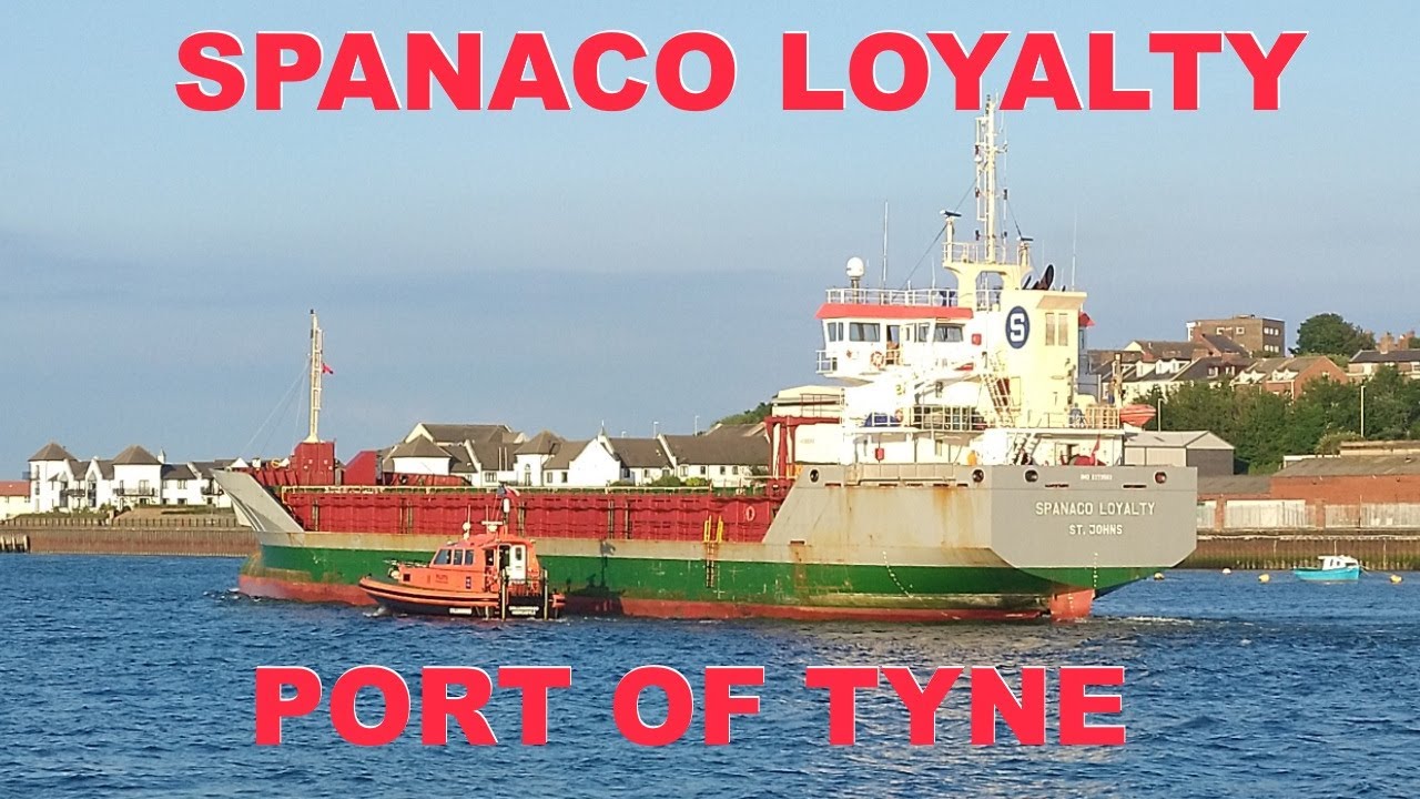 Cargo Ship Spanaco Loyalty Leaves Port of Tyne (Newcastle) for Riga - YouTube