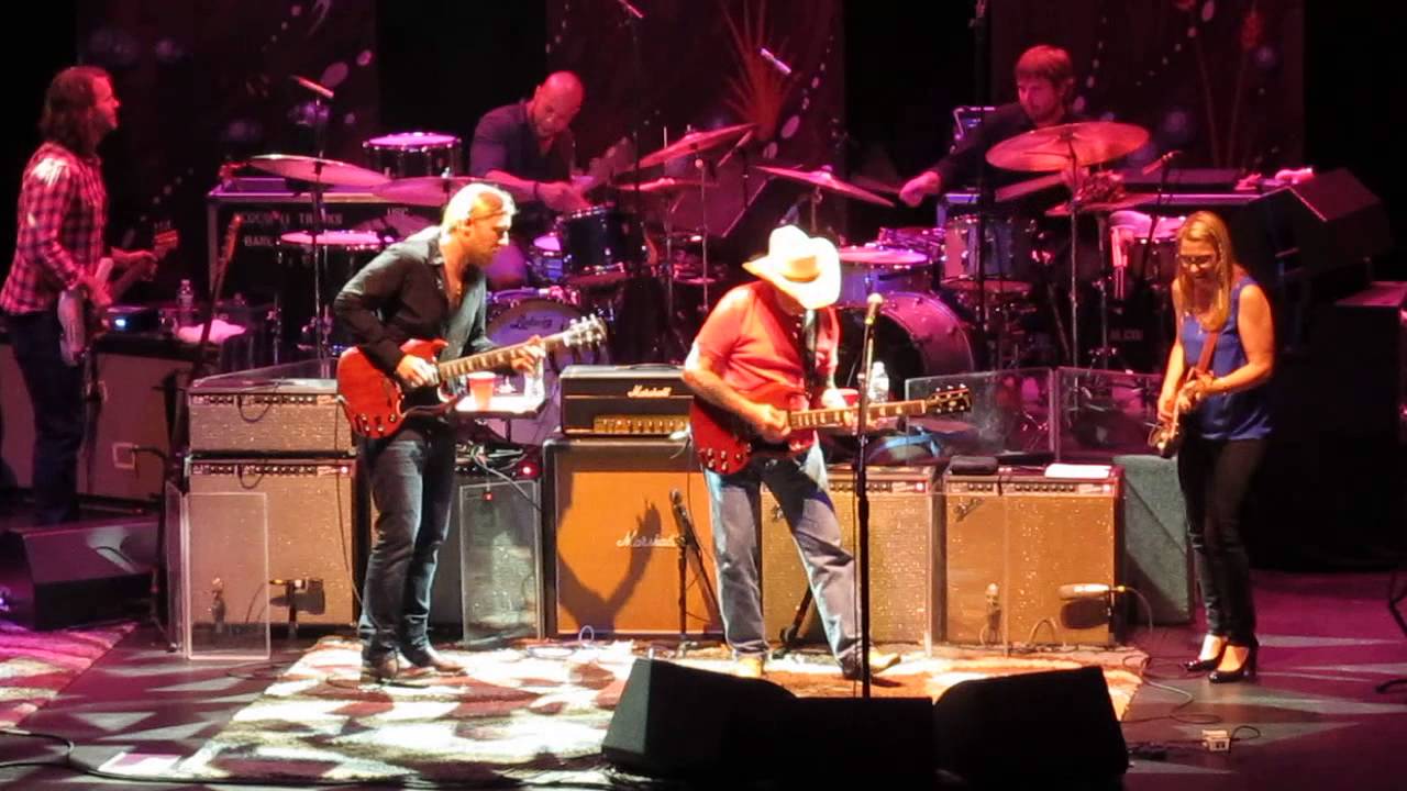 TTB and Dickey Betts - In Memory of Elizabeth Reed - YouTube