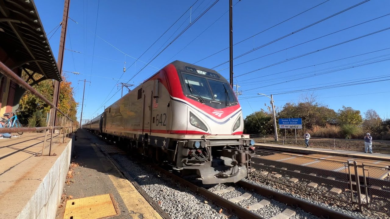 USA High Speed Amtrak Train @ 120 MPH - YouTube