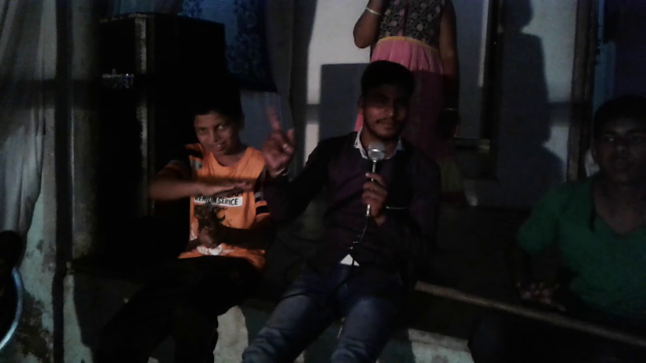 Comedy singer - YouTube