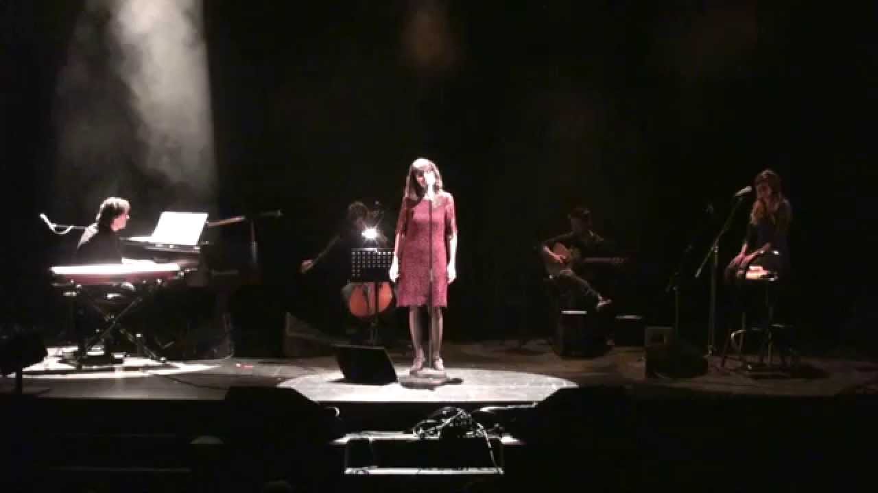 Maria Mettral, festival Voix de Fête, 13 mars 2015 - YouTube