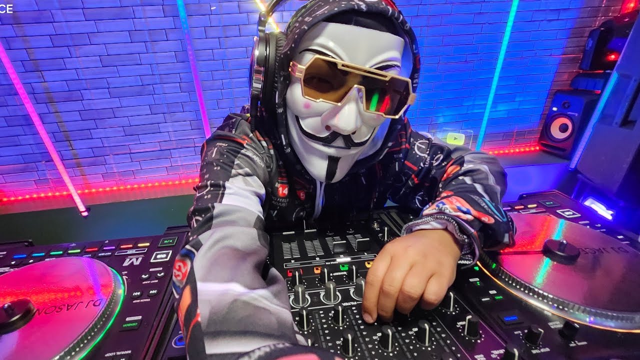 CONTIGO🫦 ALETEO🎭DJ JAS⚽️N👋📺4K UHD#karolg - YouTube
