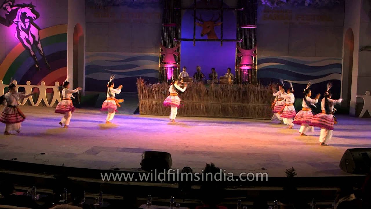 Maibi Dance performed at the Sangai Fest 2013 - YouTube