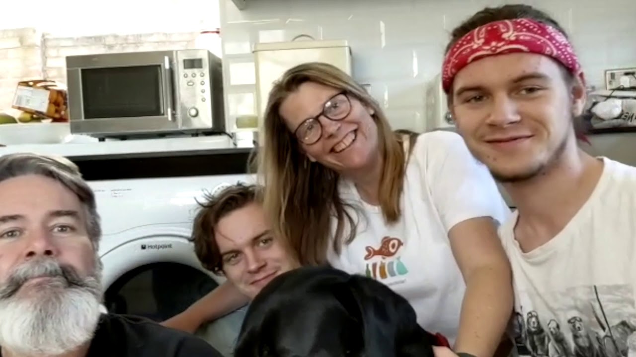 Sign and Sing with the Dodd family - #6 - YouTube