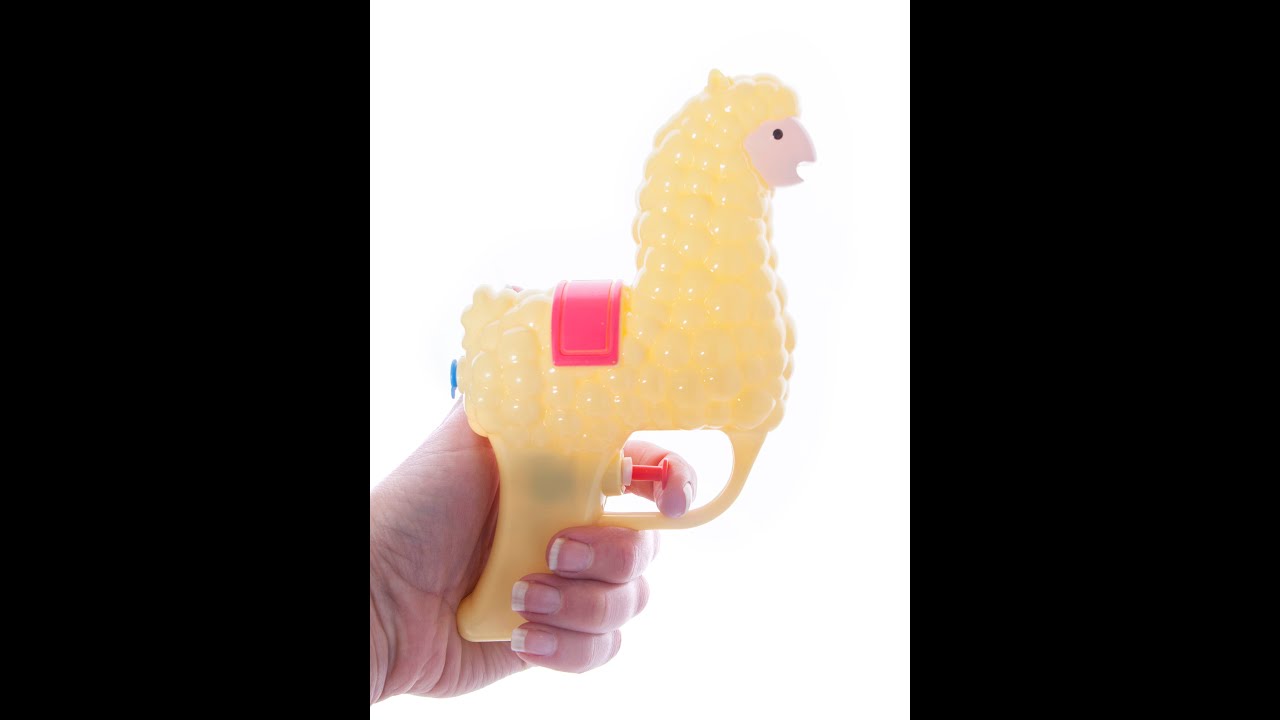 SPITTING LLAMA - FUN WATER PISTOL FOR KIDS - YouTube