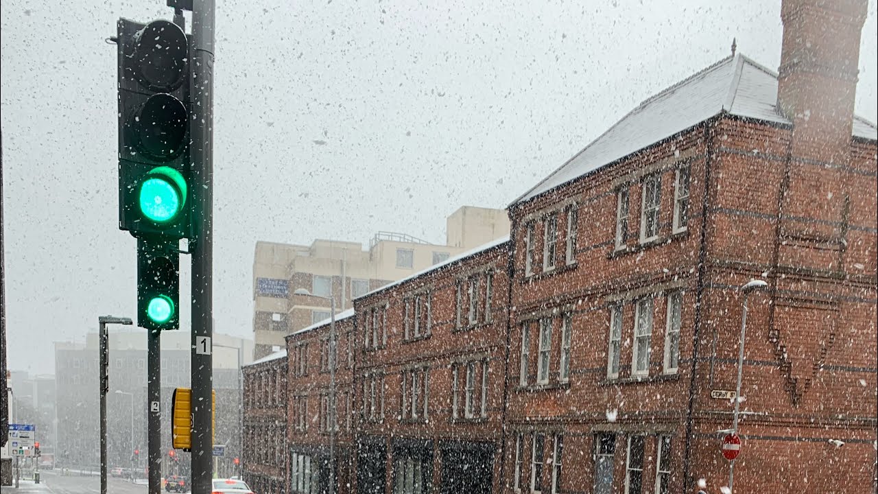 Unexpected Snow In Nottingham | England | UK | NTU | - YouTube
