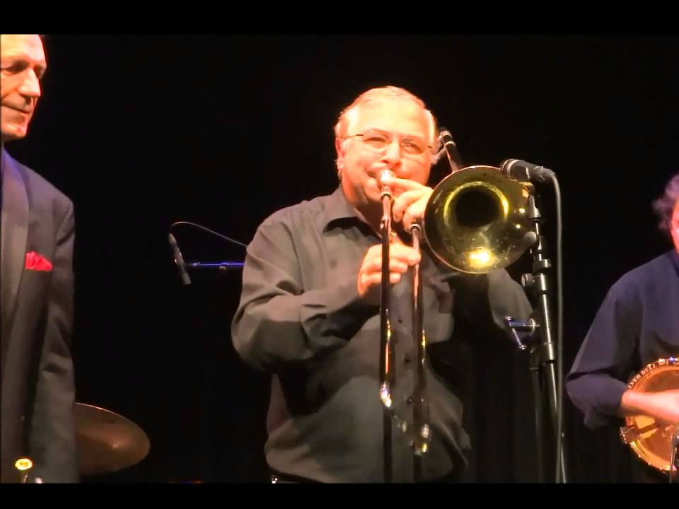 Dixie Sweet When You're Smiling - YouTube