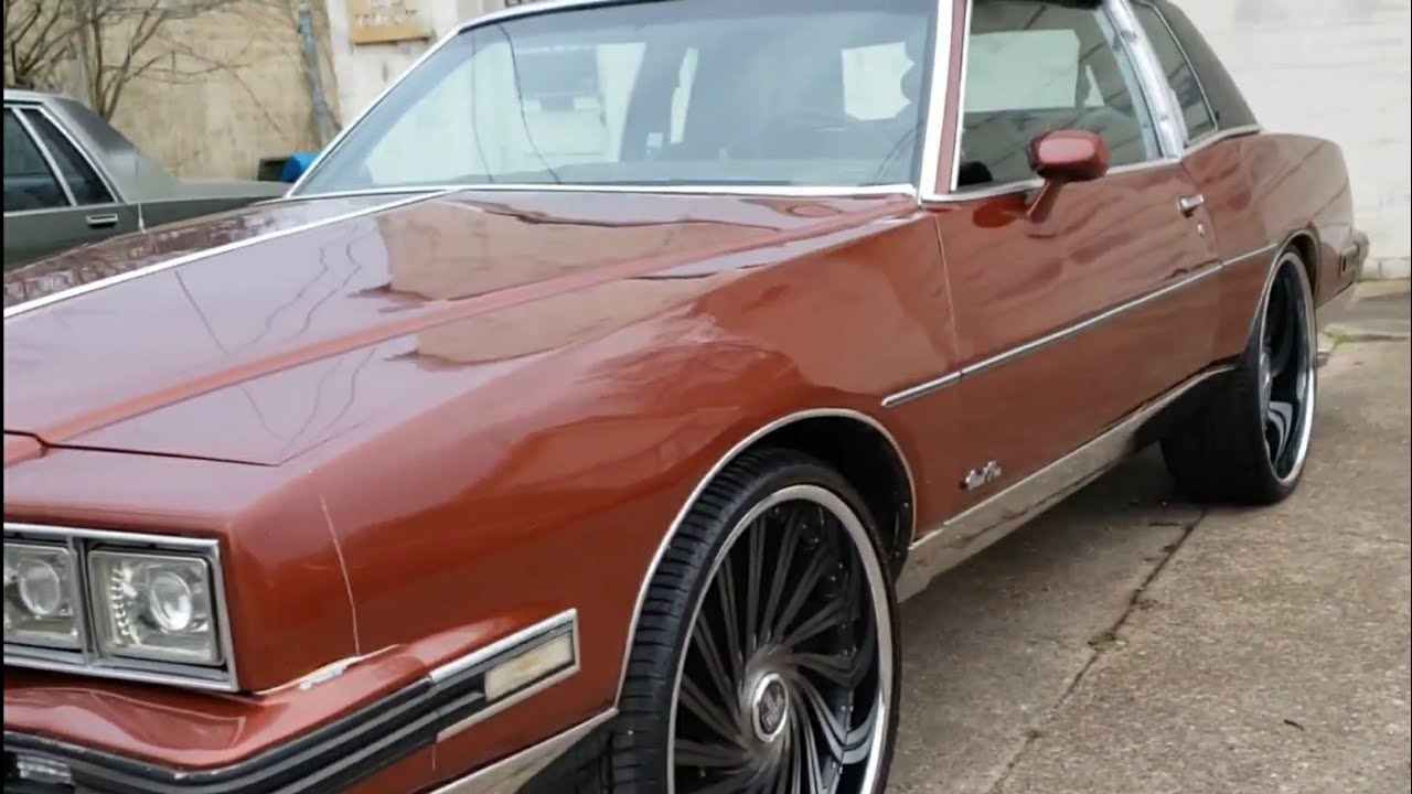 Pontiac Grand Prix on 24 Inch Dub Daze Wheels! - YouTube