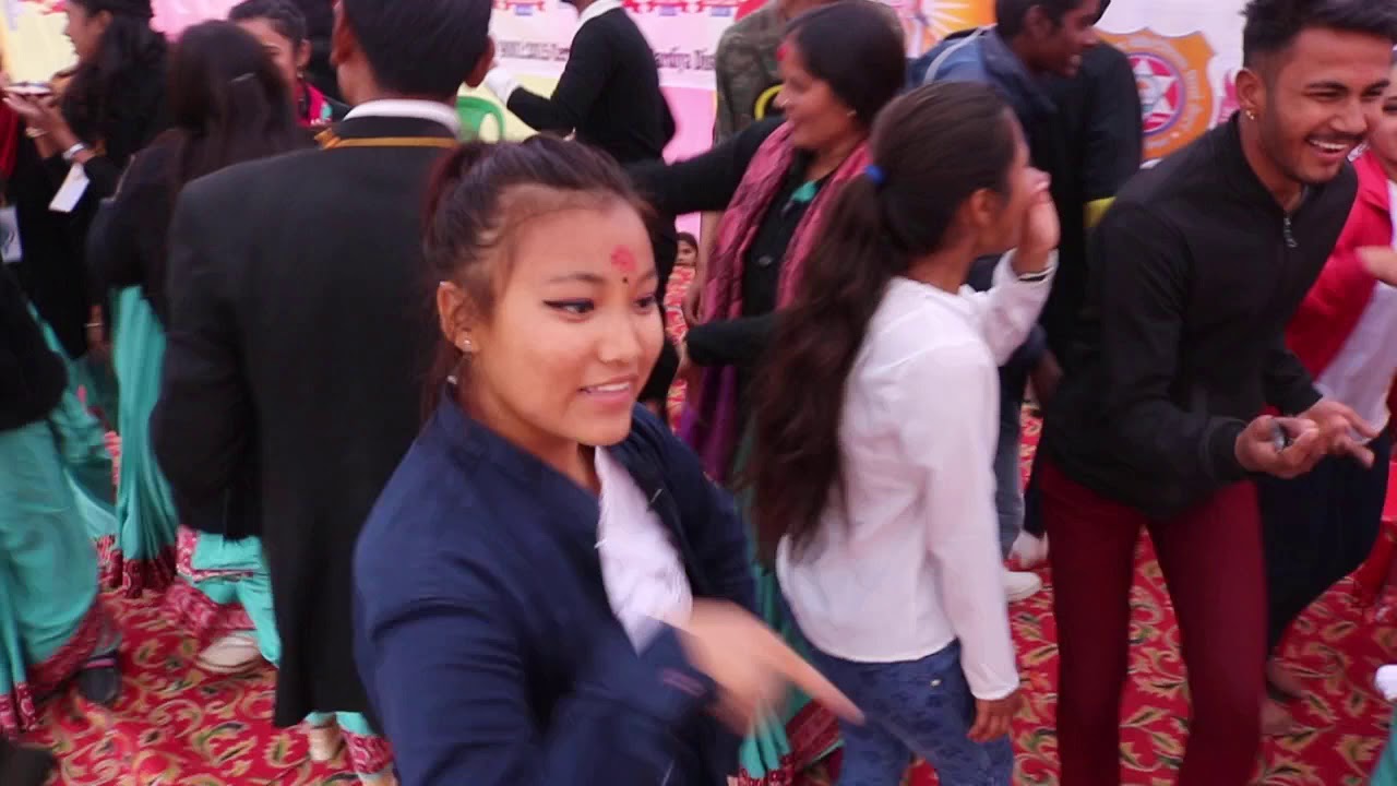 Salko Pata Tapari Huni He Barai Nahuni Sallaiko - YouTube